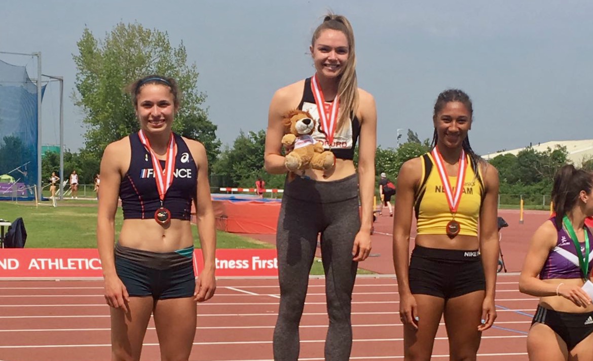 Chari Hawkins smashes longstanding record to take heptathlon gold at ...