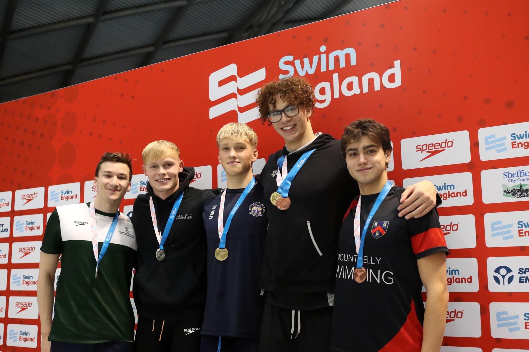 Gold medals and national records as University of Bath student-swimmers ...